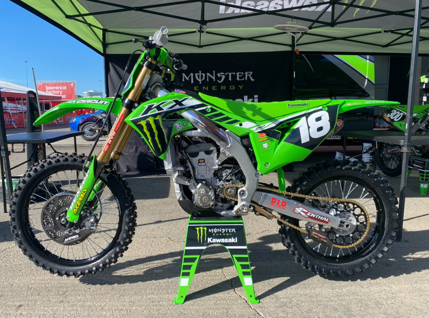 TEAM GREEN RACE TEAM - 2024 – Throttle Syndicate